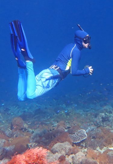 Snorkeling Rash Guards - Best Sun Protective Clothing
